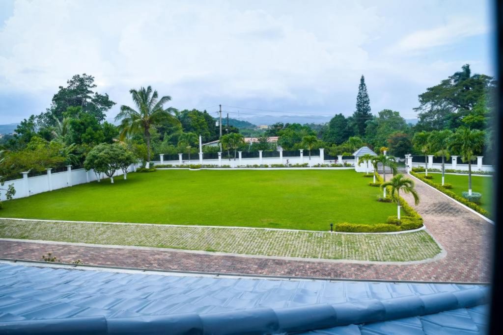 Our Rooms - JamGolia Place